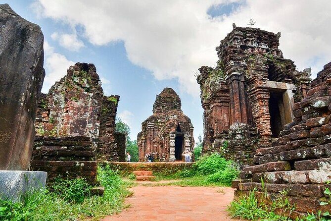 Da Nang to My Son Sanctuary: Moto Trip Adventure - Authentic Experiences Over Commercialized Tours