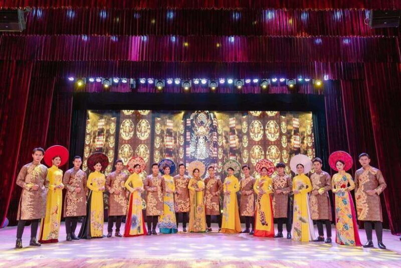 Da Nang: Traditional Vietnamese Ao Dai Elegance Show - Authentic Details That Matter