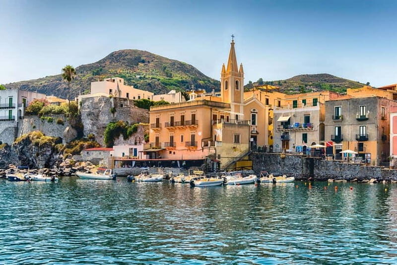 Da Taormina : Tour di Lipari & Vulcano - The Experience on the Ground