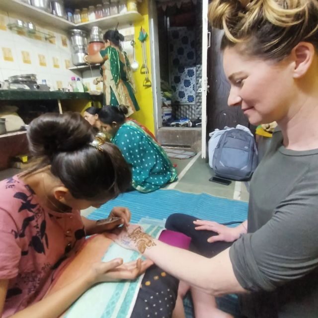 Dabbawaala Dhobi Ghat Dahravi slum With Local Train Ride - Authenticity and Balance