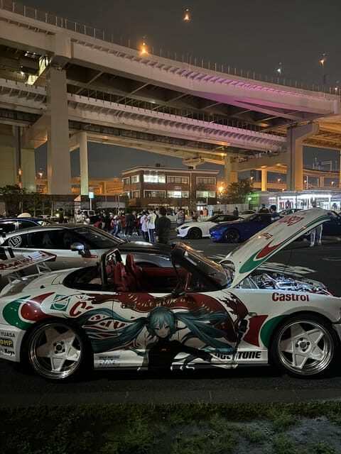 Daikoku cars meet experience by Porsche Macan - How This Tour Fits Into Your Japan Trip