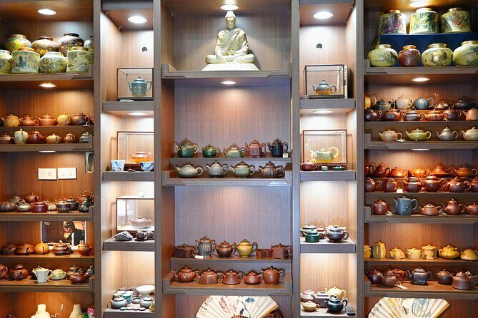 Daily Authentic Vietnam Tea Tasting & Train Street Tour - A Detailed Look at the Tour Experience