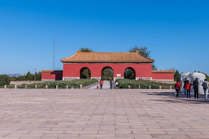 Daily Group Tour Of Beijing Great Wall And Ming Tomb - FAQ