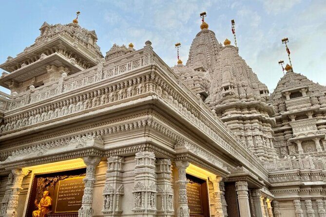 Daily Round Trip Bus Tour from Manhattan NY to Akshardham - Practical Considerations