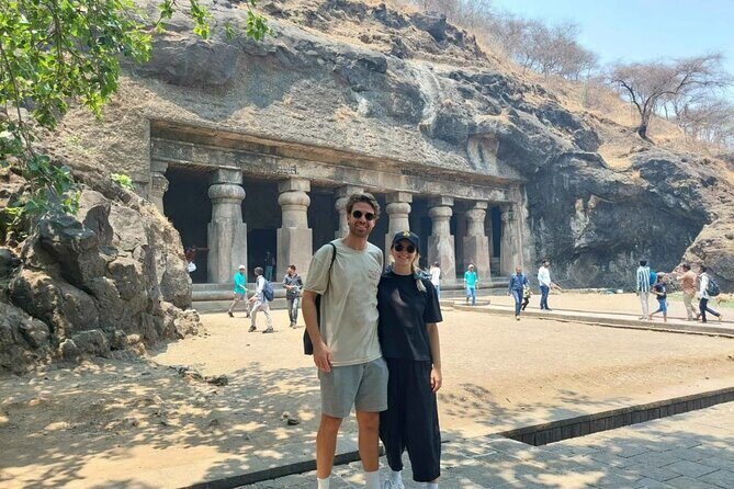 Daily Shared Elephanta Caves Group Tour with Chai and Snacks - Key Points
