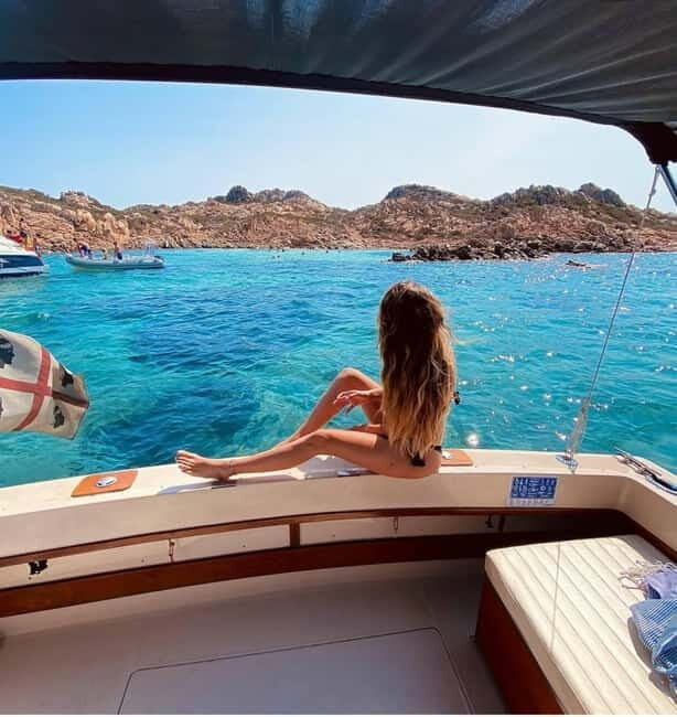 Daily trips in the La Maddalena Archipelago: book your adventure - Key Points