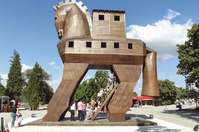 Daily Troy Tour From Istanbul - Travel Logistics and Group Size