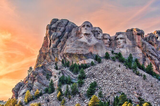 Dakota Highlights: Black Hills, Mt Rushmore & Badlands Audio Tour - Who will love this tour?