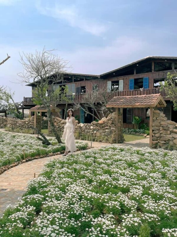 Dalat City Sightseeing Sunrise Cloud Hunting Tour With Cafe - Scenic Stops for Photos and Exploration