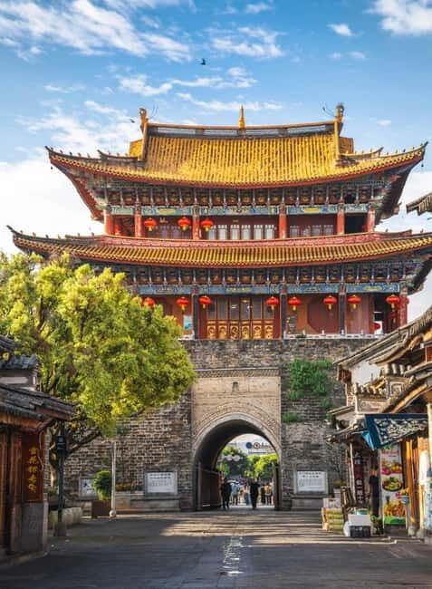 Dali Day Tour: Scenic Lakes, Bai Heritage & Tie-Dye Workshop - Authentic Encounters and Traveler Feedback