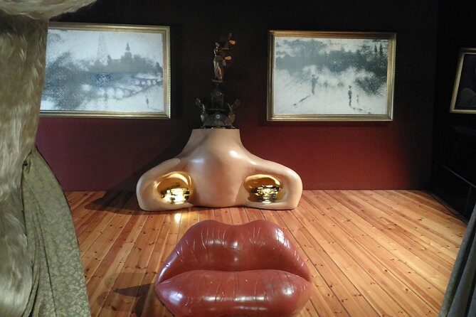 Dalí Museum and Costa Brava Small Group Tour from Girona - An In-Depth Look at the Experience
