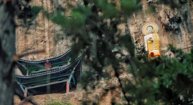 Dali Zen Tour: Chongsheng's Three Pagodas & Cliff Temple - Introduction: A Thoughtful Balance of Main Attractions and Hidden Corners