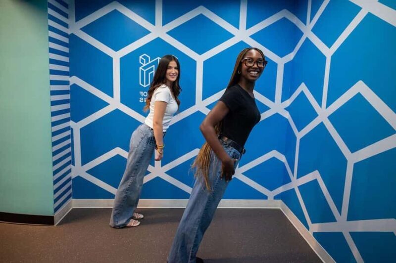 Dallas: Museum of Illusions Entry Ticket - A Closer Look at the Experience