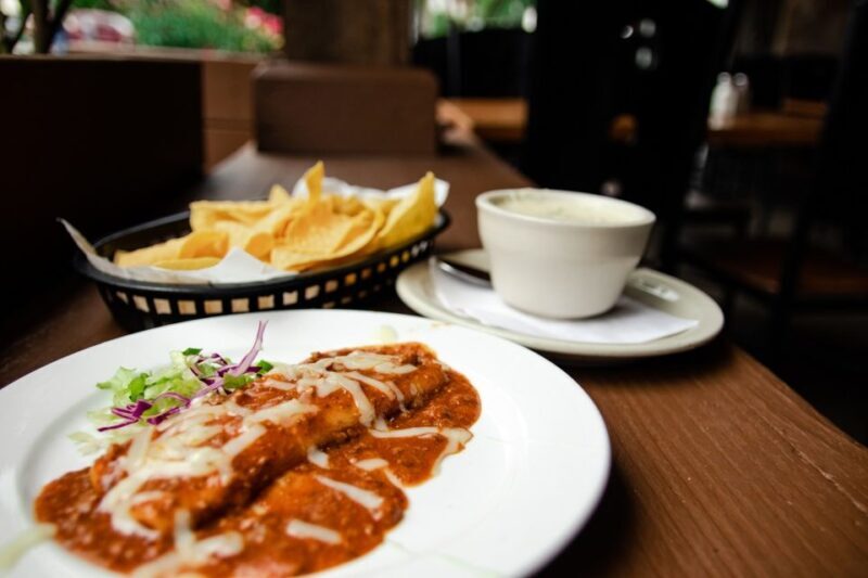 Dallas Secret Food Tour - A Taste of Dallas: A Guide to the City’s Flavors and Stories