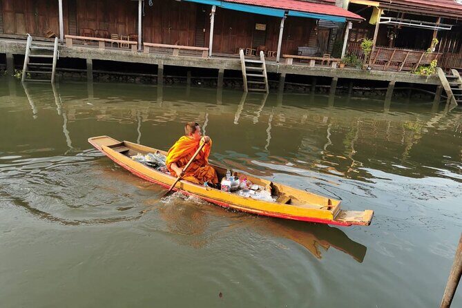 Damnoen Saduak Floating Market & Amphawa Floating Market Private Tour with Guide - Frequently Asked Questions