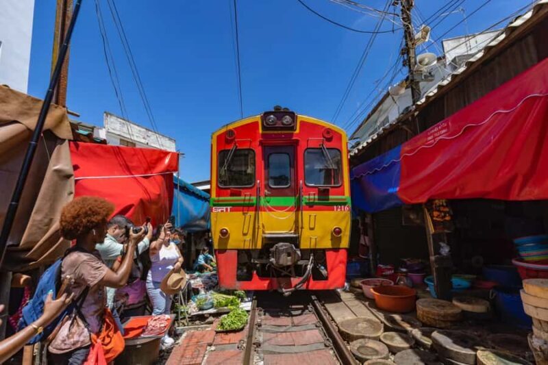 Damnoen Saduak&Maeklong Private TourHotel PickupBoatOption - Authenticity and Traveler Feedback