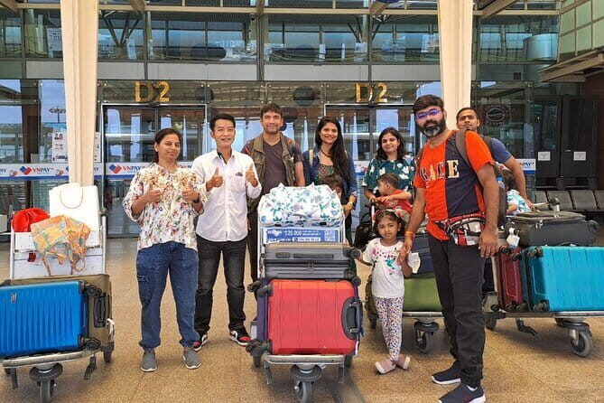 Danang Airport Limousine Transfer  Private & Luxury Ride - The Sum Up