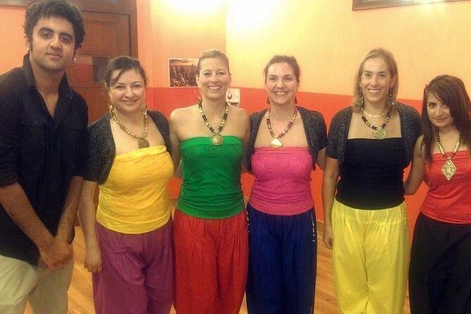 Dance Class in Delhi: Learn to Dance like a Bollywood Star - Who This Tour Suits Best