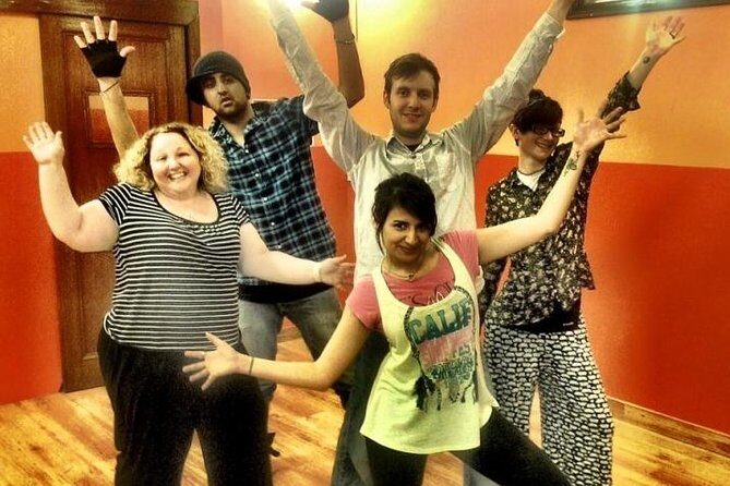 Dance Class in Delhi: Learn to Dance like a Bollywood Star - Key Points