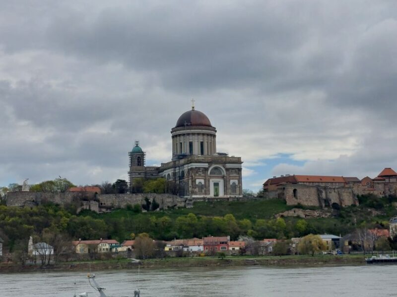 Danube Bend: Private 8-Hour Full Board Tour from Budapest - Exploring the Danube Bend: An In-Depth Review of a Private 8-Hour Tour from Budapest