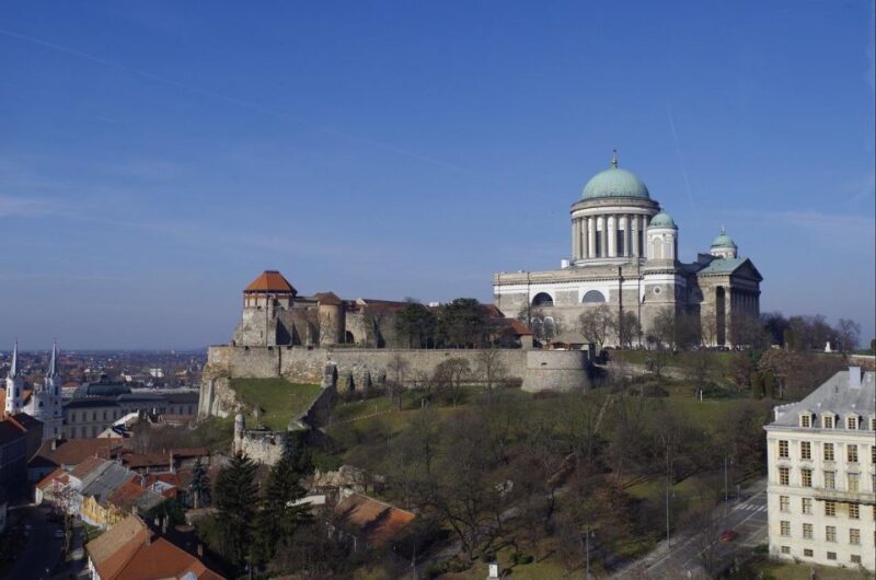 Danube Bend: Private 8-Hour Full Board Tour from Budapest - An Overview of the Tour Experience