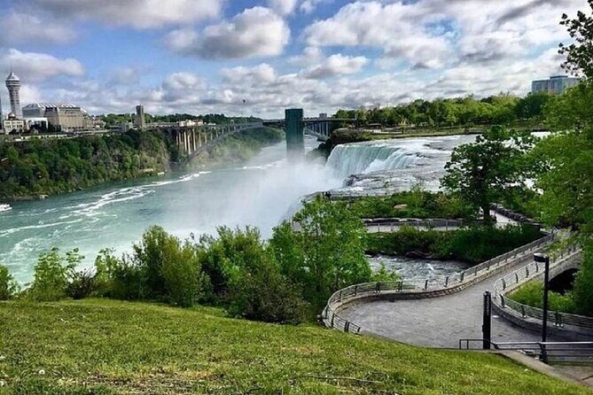 Daredevil Tour of Niagara Falls USA - The Itinerary in Detail