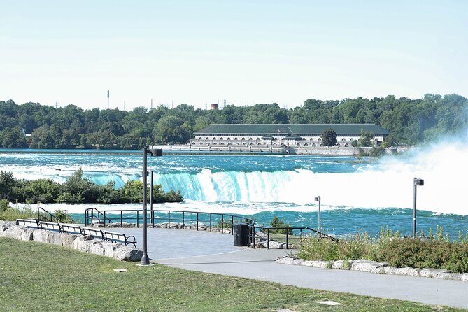 Daredevil Tour of Niagara Falls USA - Authentic Experiences and Authentic Guides