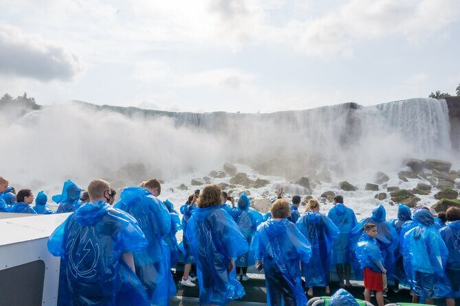 Daredevil Walking Tour with Maid of the Mist & Cave of the Winds - Who Should Consider This Tour?