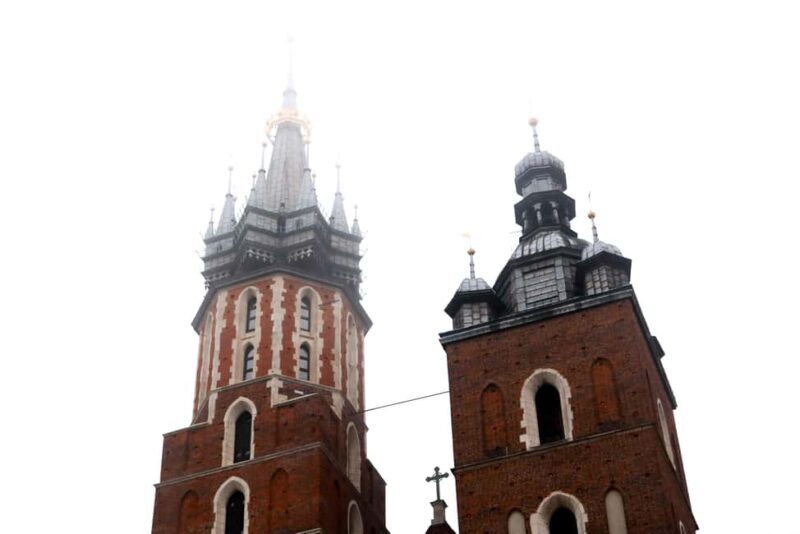 Dark Krakow: A Chilling Old Town Walking Tour - Why This Tour Offers Great Value