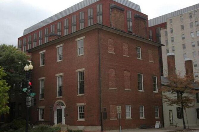 Dark Nights in D.C. - Walking Tour - Introduction: A Nighttime Adventure into DC’s Haunted Past