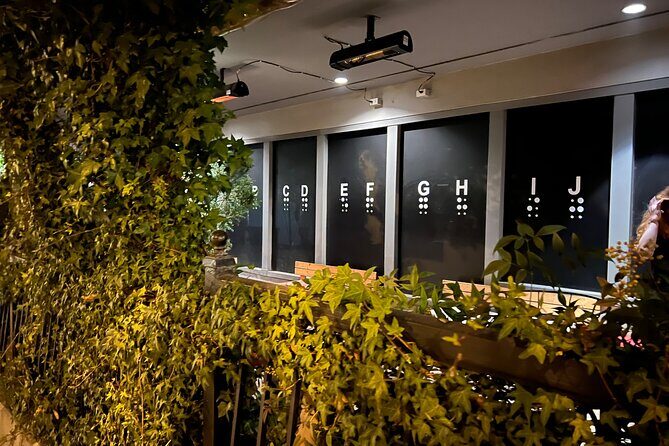 Dark Table a Unique Blind Dining Experience in Vancouver - Key Points