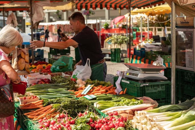 Darmstadt Market Chatter  Culinary tour of the weekly market - An In-Depth Look at the Darmstadt Market Chatter Tour