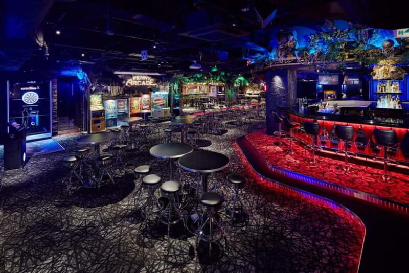 Darts & Billards Amusement BarOsaka BeeRUSH minami branch - Key Points