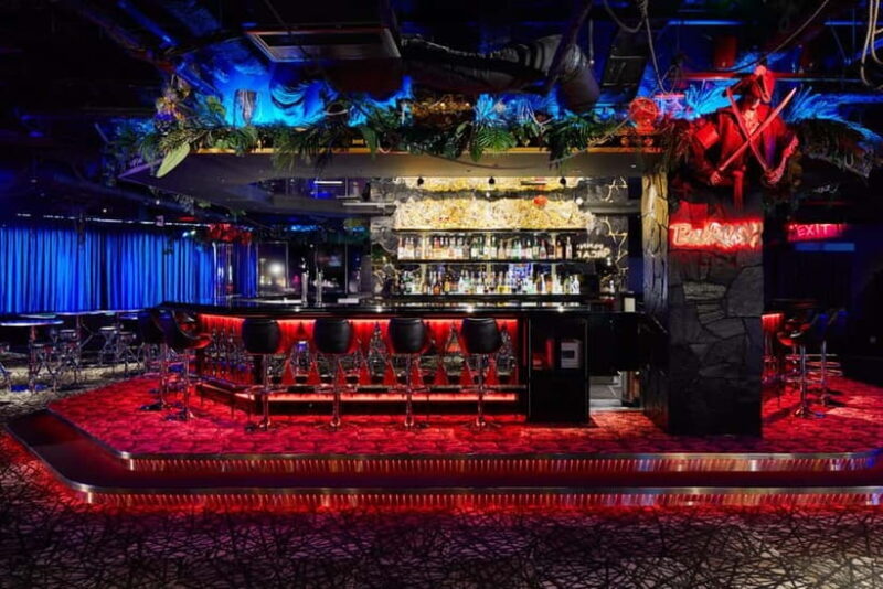 Darts & Billards Amusement BarOsaka BeeRUSH minami branch - The Venue and Meeting Information