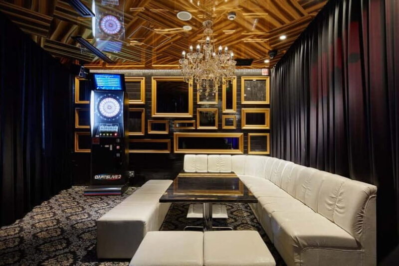 Darts & Billards Amusement BarOsaka BeeRUSH minami branch - The Value Proposition