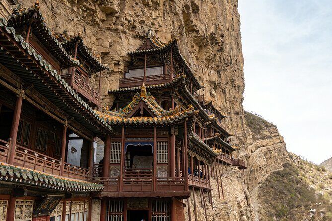 Datong Private Tour: Marvels of Hanging Temple & Yungang Grottoes - Lunch and Scenic Drive to Hanging Temple