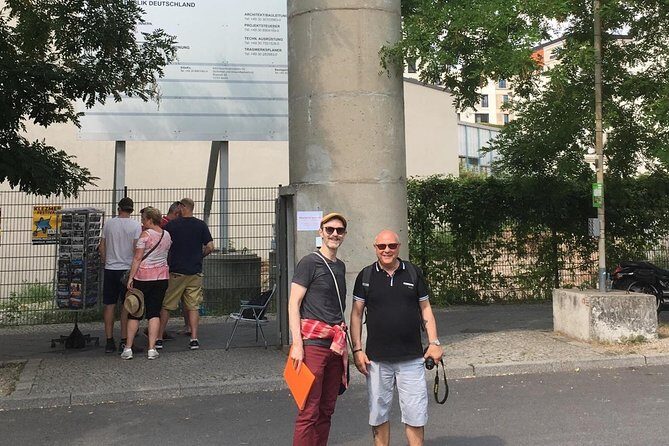 David Bowie in Berlin Private Walking Tour - FAQs About the David Bowie in Berlin Private Walking Tour