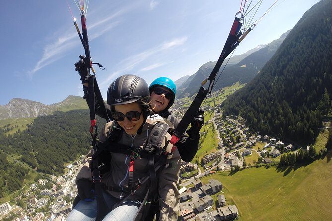 Davos Paragliding Private Tandem Pilot Half Day - Practical tips for your flight