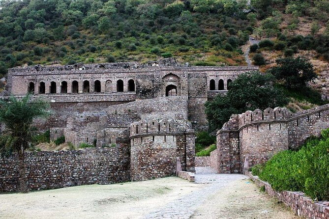 Day Excursion to Bhangarh and Abhaneri from Jaipur - Key Points
