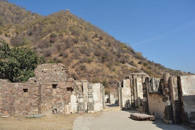 Day Excursion to Bhangarh and Abhaneri from Jaipur - FAQ