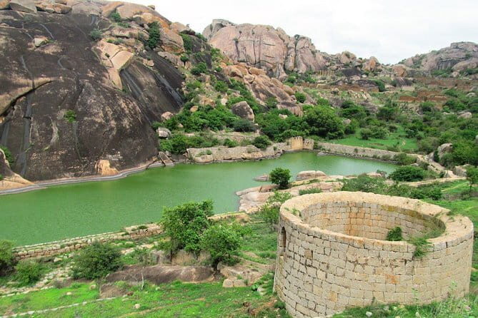 Day Excursion To Chitradurga Fort From Bangalore With Lunch - Key Points