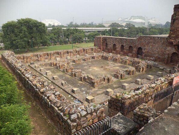 Day Excursion to Feroz Shah Kotla - Delhi - Key Points