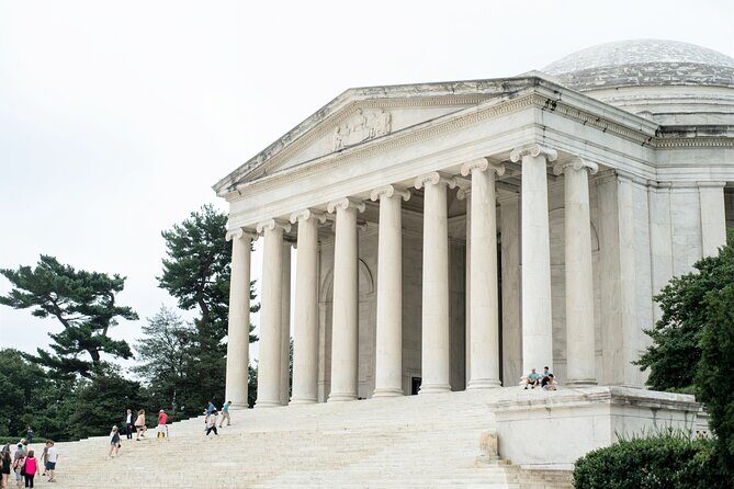 Day or Night Grand Tour of DC with Optional Mount Vernon Upgrade - Who Might Want More