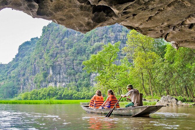 Day Tour at Hoa Lu, Tam Coc and Ninh Binh in Vietnam - A Deep Dive into the Experience