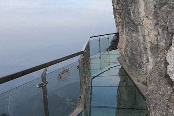 Day Tour for Tianmen Mountian and The Longgest Glass Bridge in the world - The Sum Up: Who Is This Tour For?