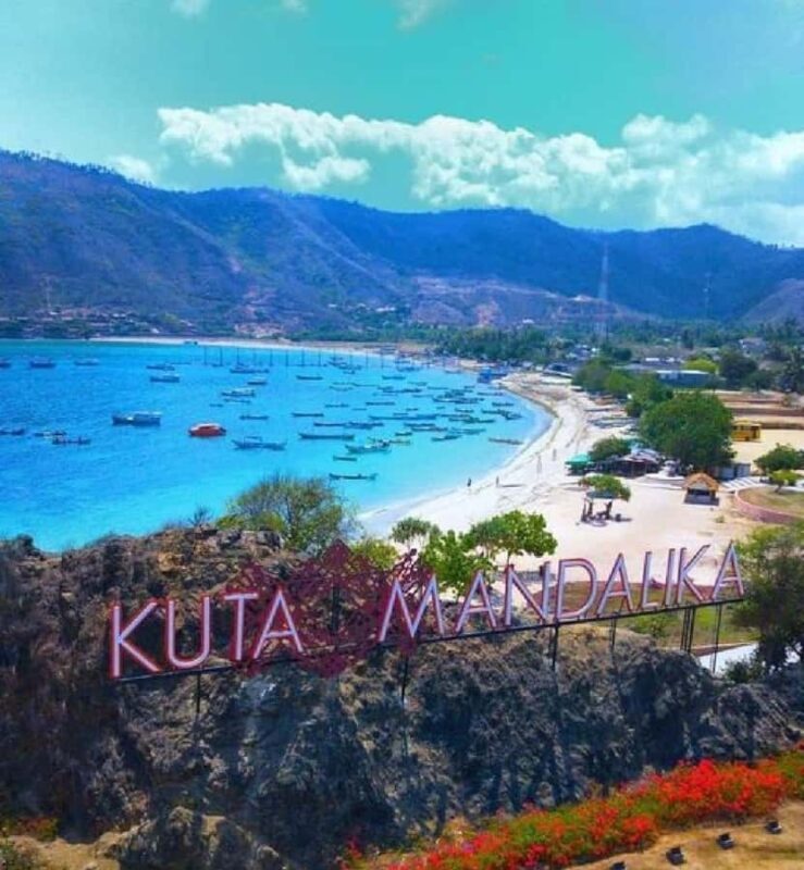 Day Tour /Hand Weaving,Tradisional Village&Beach Tour - Who Will Love This Tour?