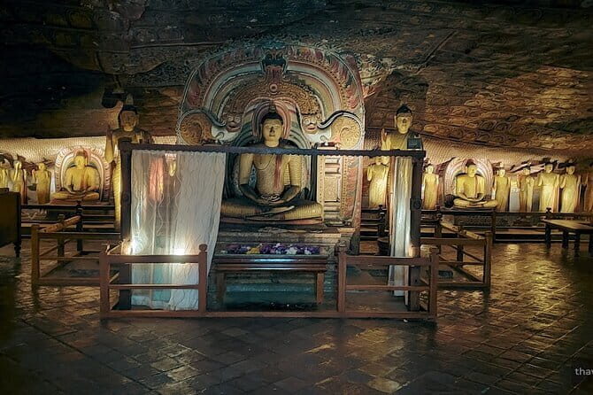 Day Tour Kandy to Sigiriya with Dambulla Cave Temple Excursion - A Day in the Life of the Kandy to Sigiriya Tour