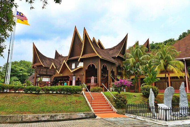 Day Tour Negeri Sembilan - Key Points