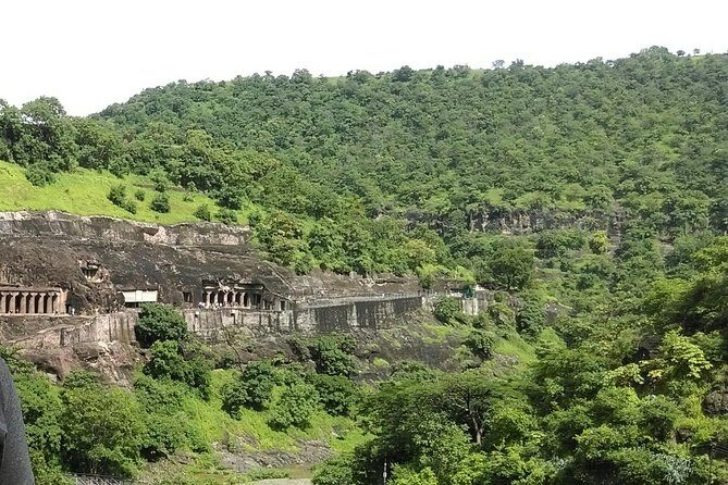 Day tour of Ajanta caves - The Sum Up