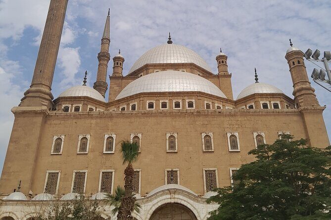 Day Tour of Famous Mosques in Cairo - The Historic Al-Hakim Mosque